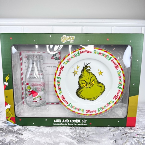 The Grinch | Holiday | New Dr Seuss The Grinch Milk Cookies Christmas ...